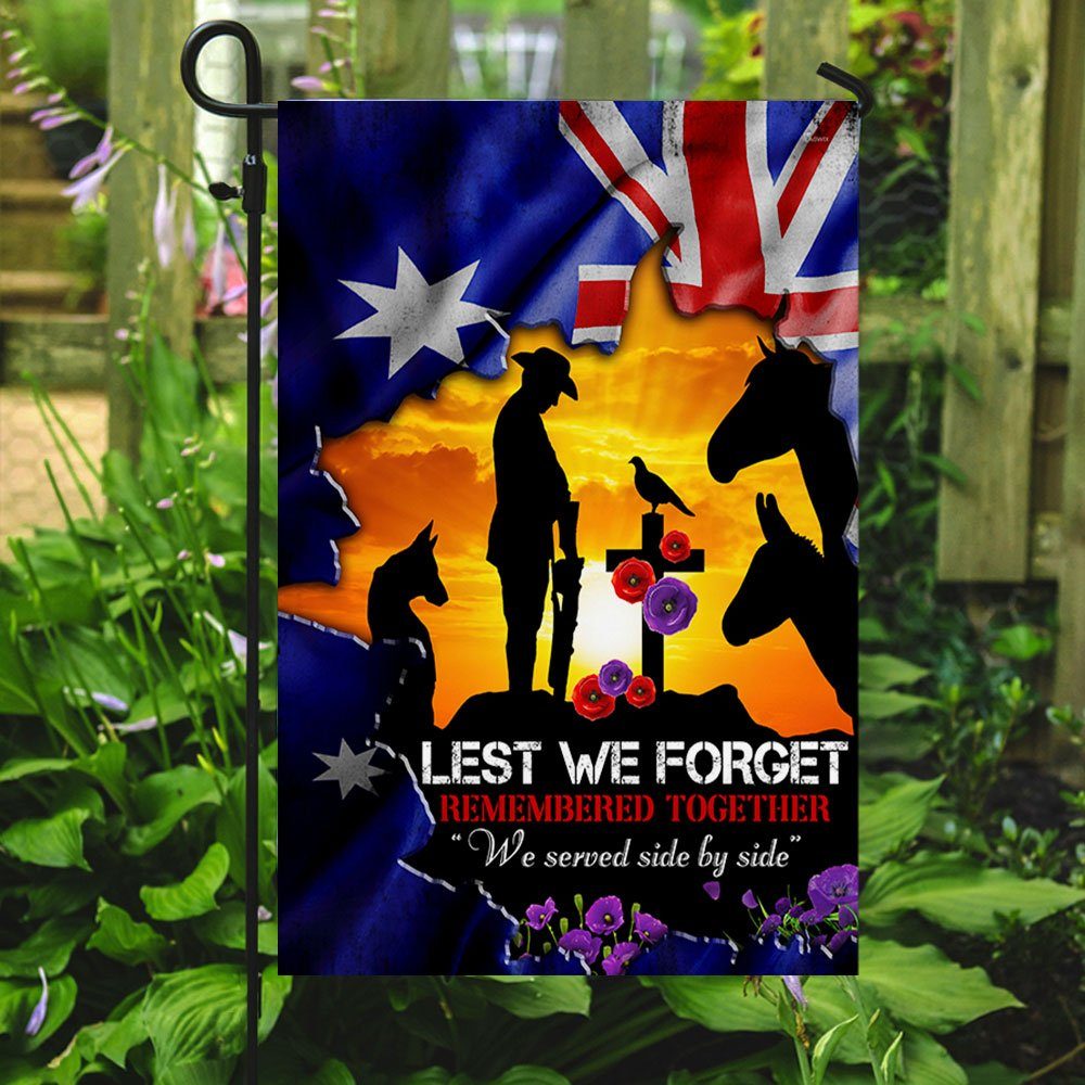 Anzac Day Flag Remembering All Animals In War Australian Flag LHA1851F ...