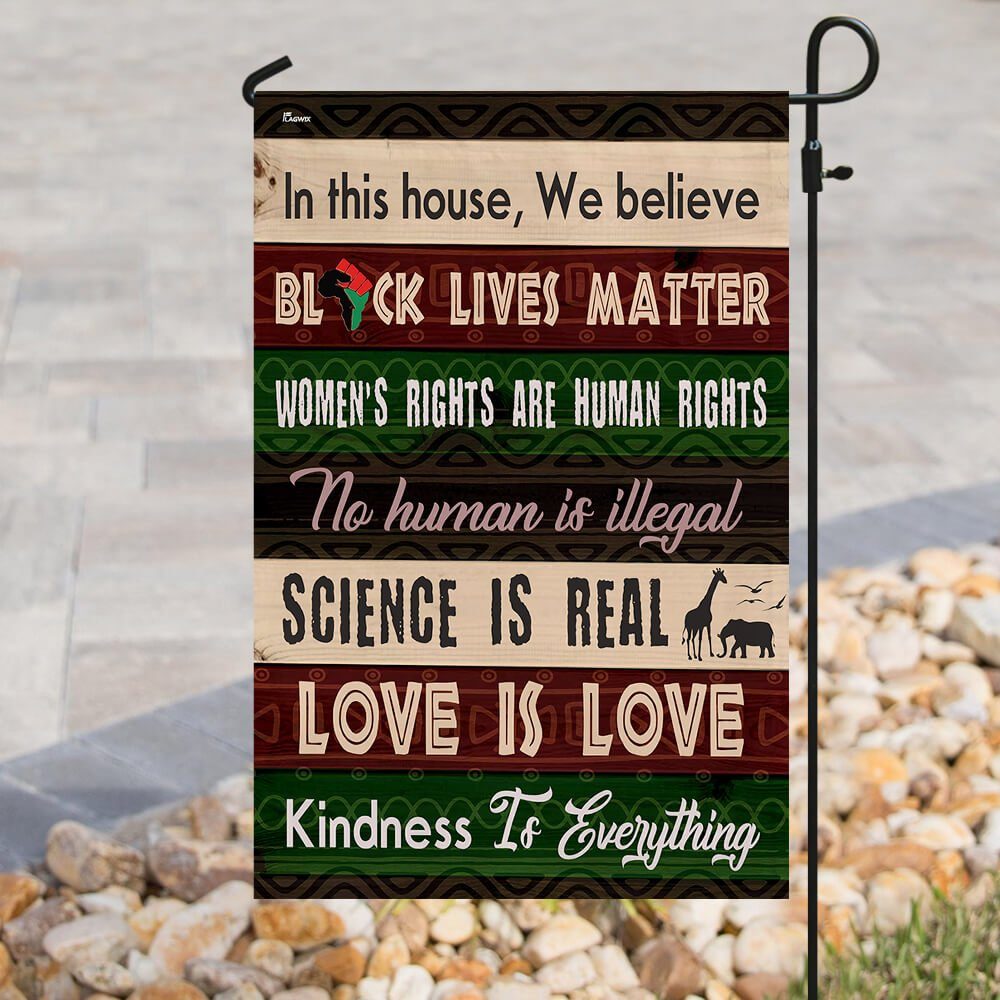 In This House We Believe Flag - Flagwix