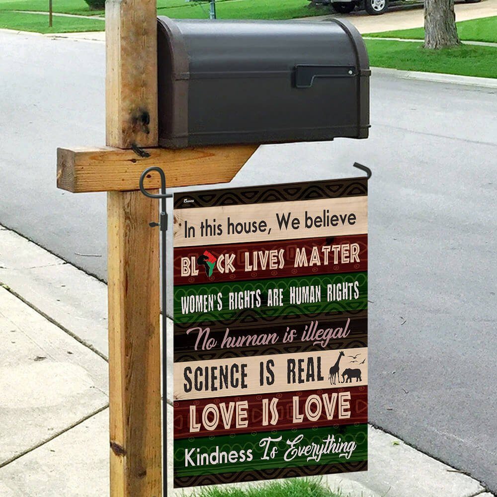 In This House We Believe Flag - Flagwix