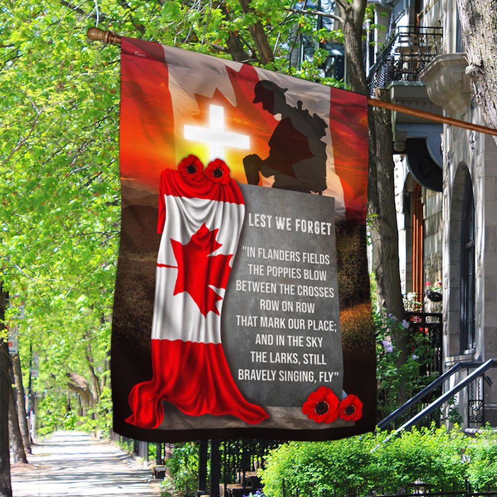 Remembrance Day Flag Lest We Forget MBH144F - Flagwix